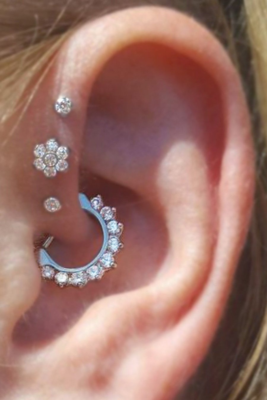 Nur Swarovski Circle Crystal 16G Ear Piercing Jewelry Triple 3 Piece S ...
