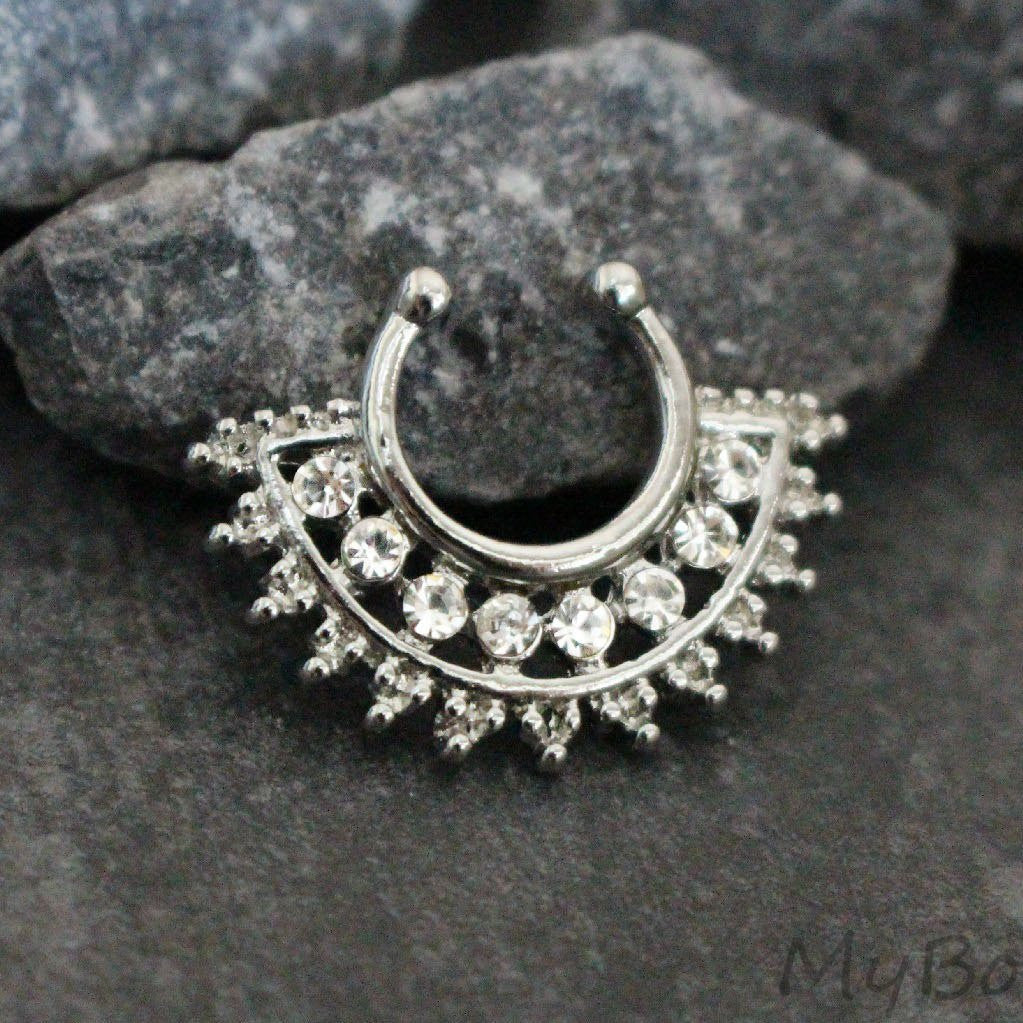 Fake Septum Rings. Faux Septum Jewelry, Septum Clip On – MyBodiArt
