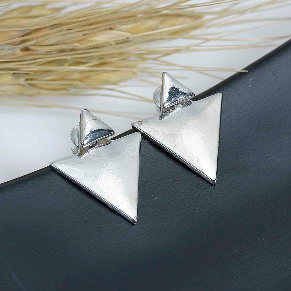 Jade Minimalist Triangle Ear Jacket Earring - in Silver or Gold – MyBodiArt